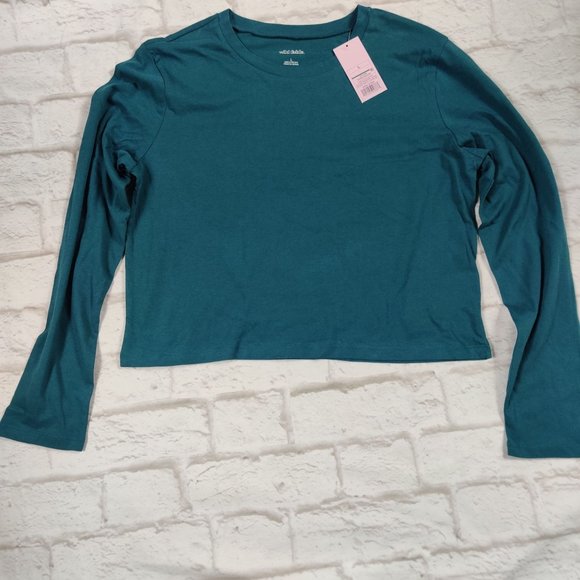 wild fable | Tops | Wild Fable Botanical Blue Teal Long Sleeve Cropped ...